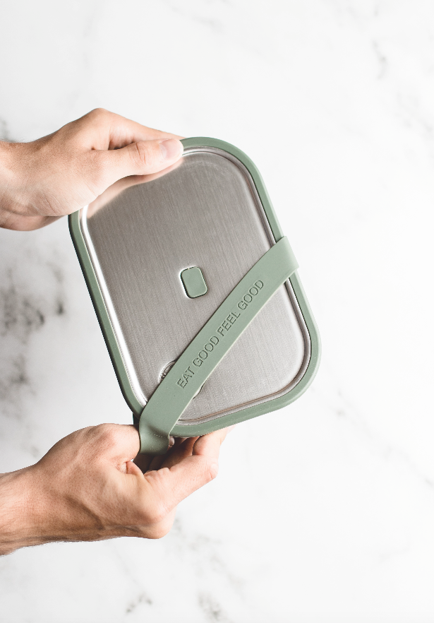 AYA&IDA Spare Parts Lunch Box - Strap & Vault Shop her!